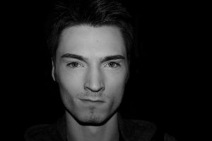 Omission Lying Explained (Someone Lying By What They Don't Say ...